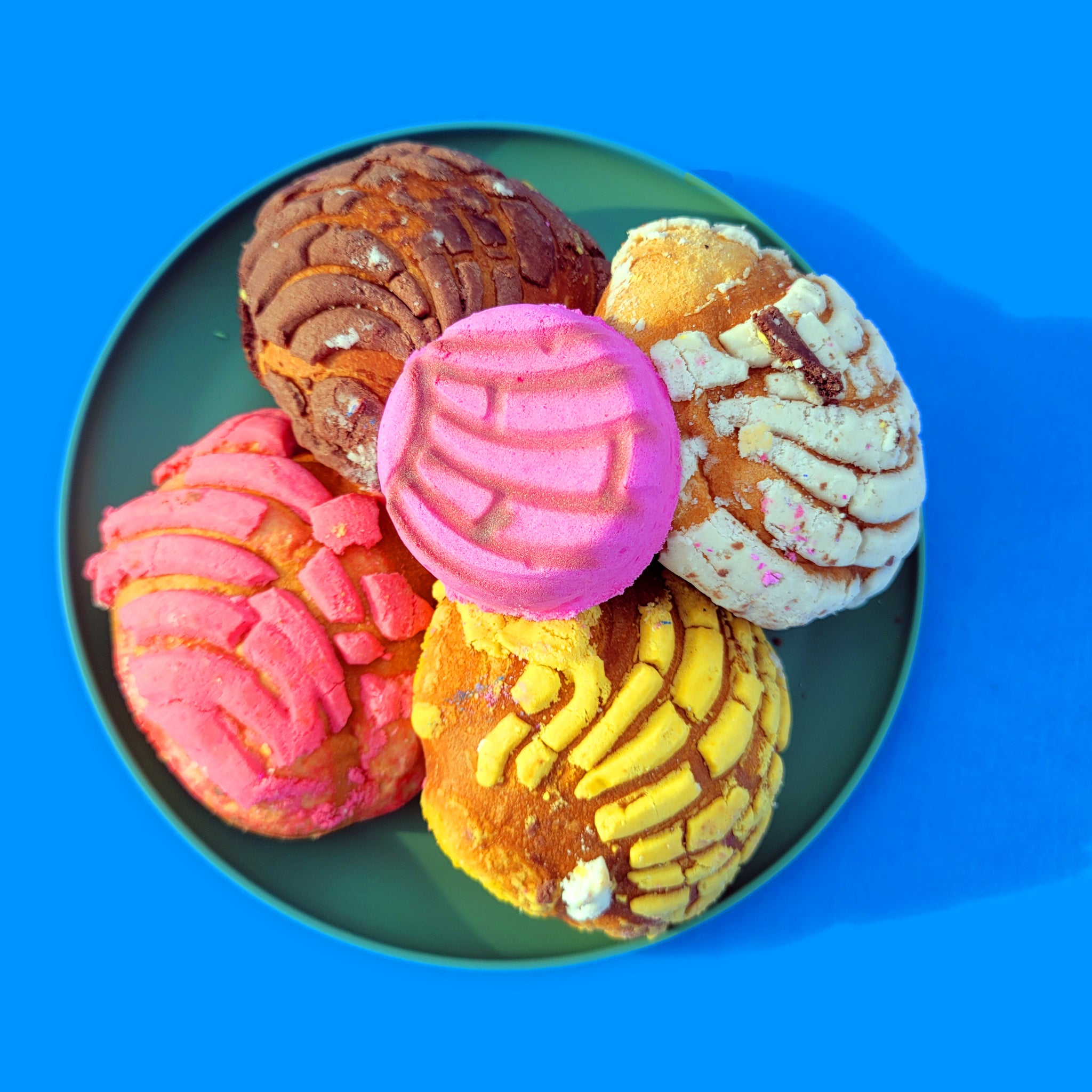 CONCHA BATH BOMB – LOQUITA BATH